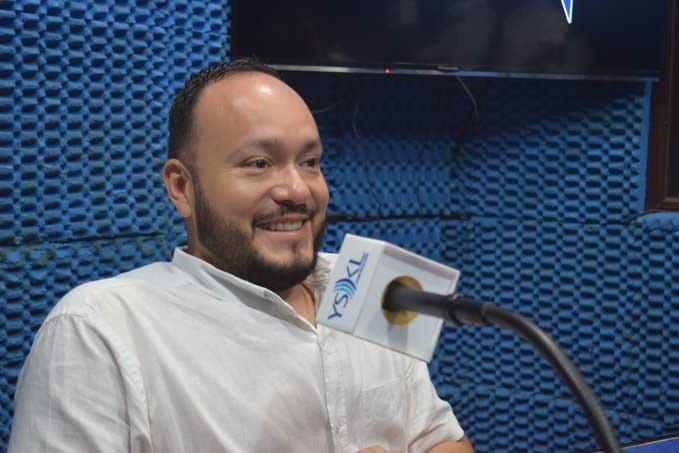 David Reyes propone cambiar himno de ARENA. - Radio Cadena YSKL 104.1 FM