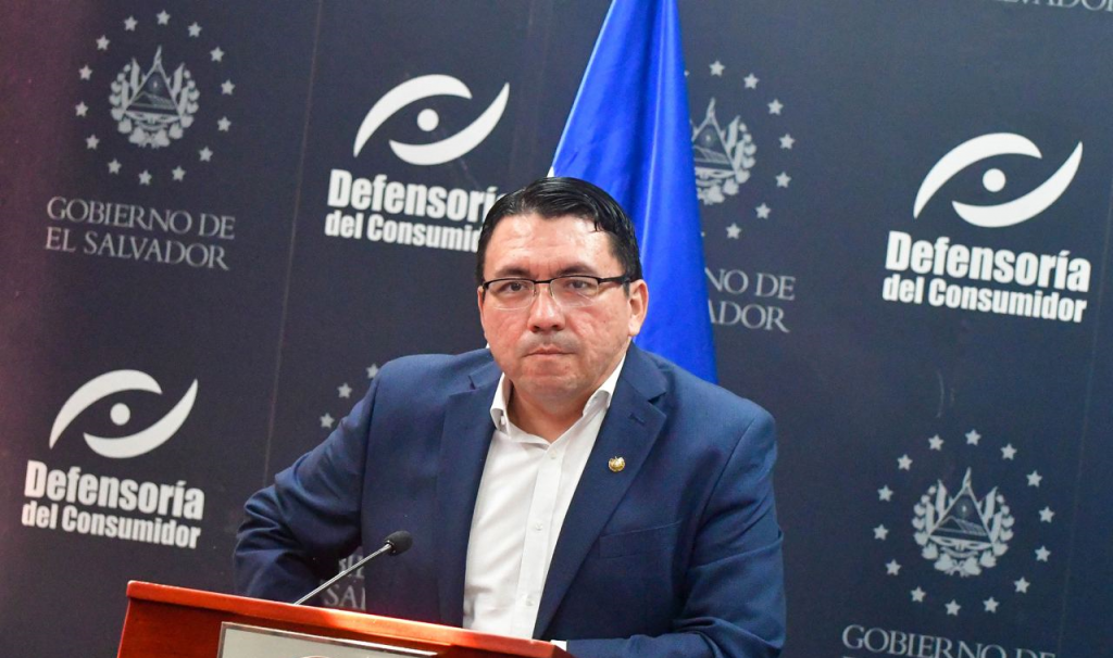 Salvadoreños harán compras en «viernes negro» | Radio Cadena YSKL 104.1 FM