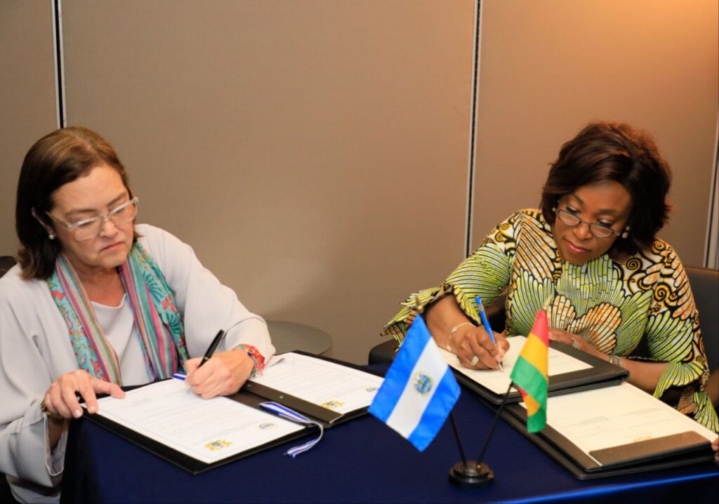 El Salvador establece relaciones diplomáticas con seis países de África | Radio Cadena YSKL 104.1 FM