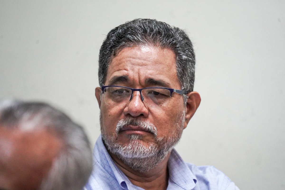 Presentan demanda civil contra exsecretario de comunicaciones David ...