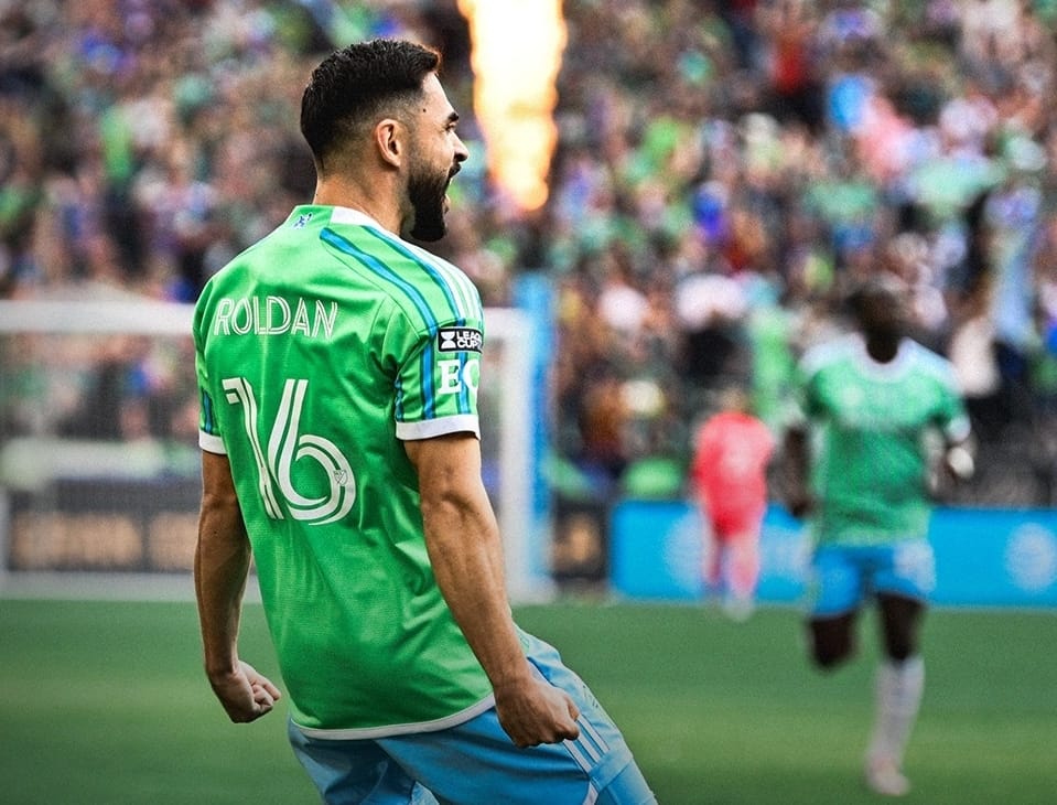 El salvadoreño Alex Roldán fue figura y venció a Messi en una final | Radio Cadena YSKL 104.1 FM