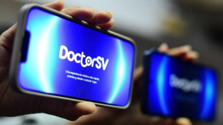 App DoctorSV garantiza la entrega gratuita de medicamentos, exámenes y servicios médicos | Radio ...